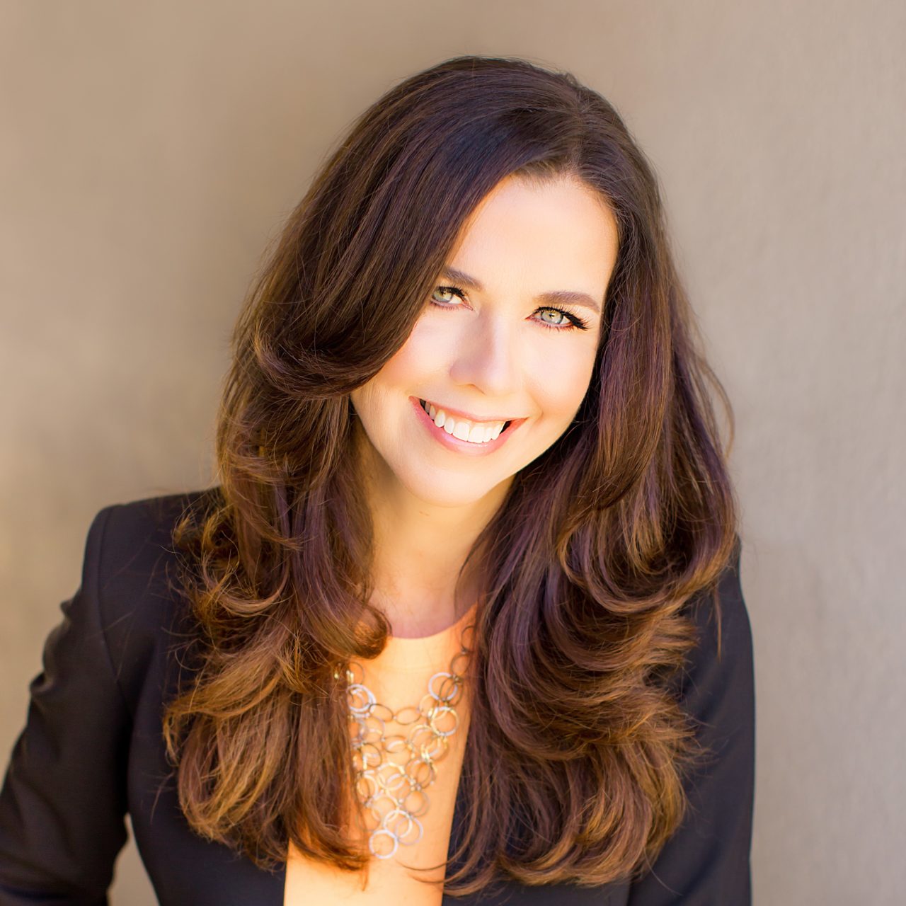 Kerry Tucker - Digital Entertainment World